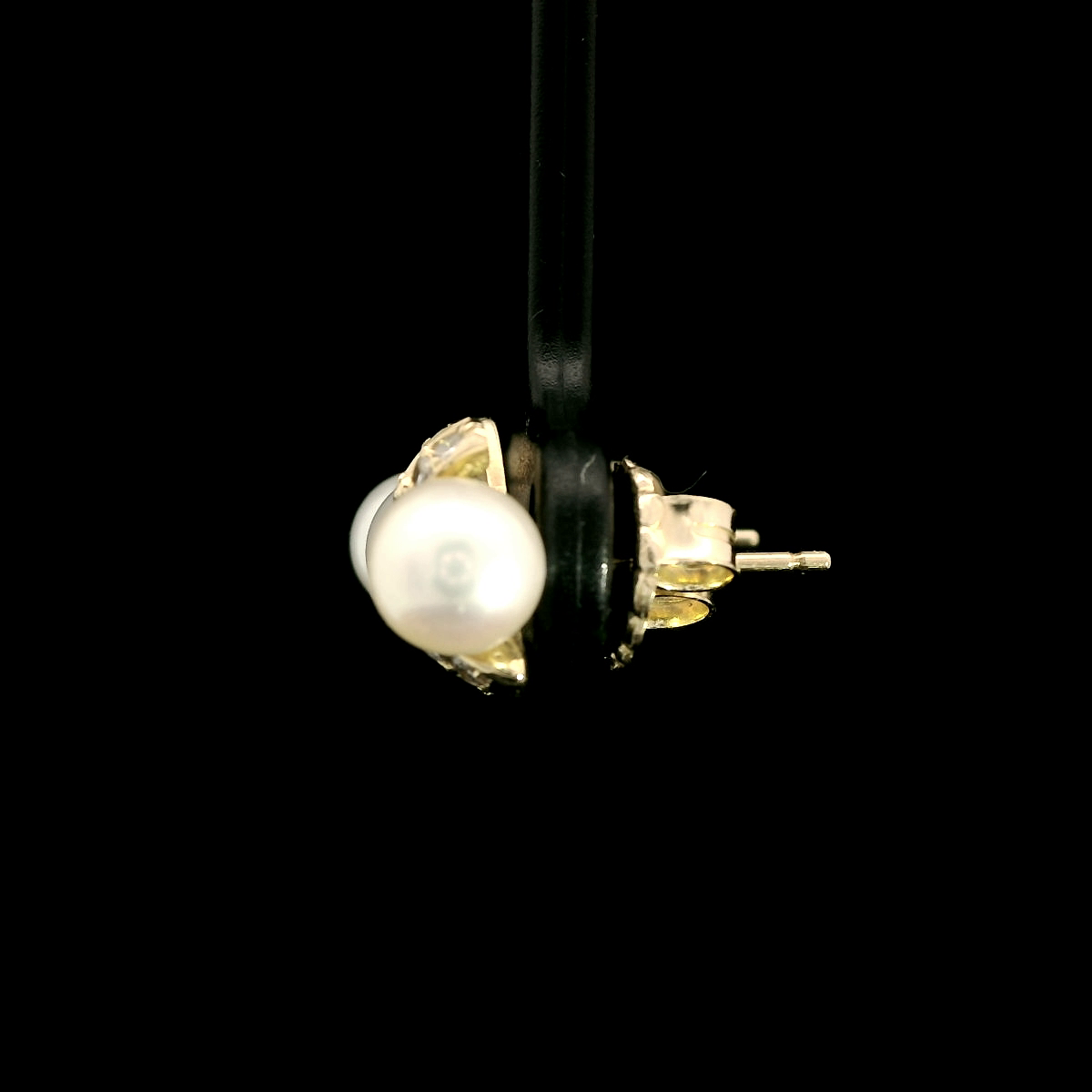 5.6-5.7mm Pearl & .33ct. T.W. Diamond Estate Earrings Yellow Gold - J4 ...
